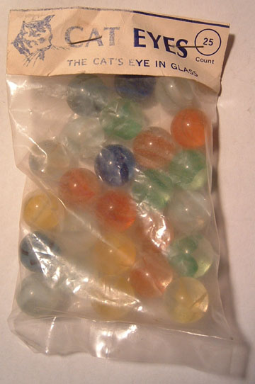 Heaton/Bogard Cats Range of Variation - General Marble & Glass Chat ...