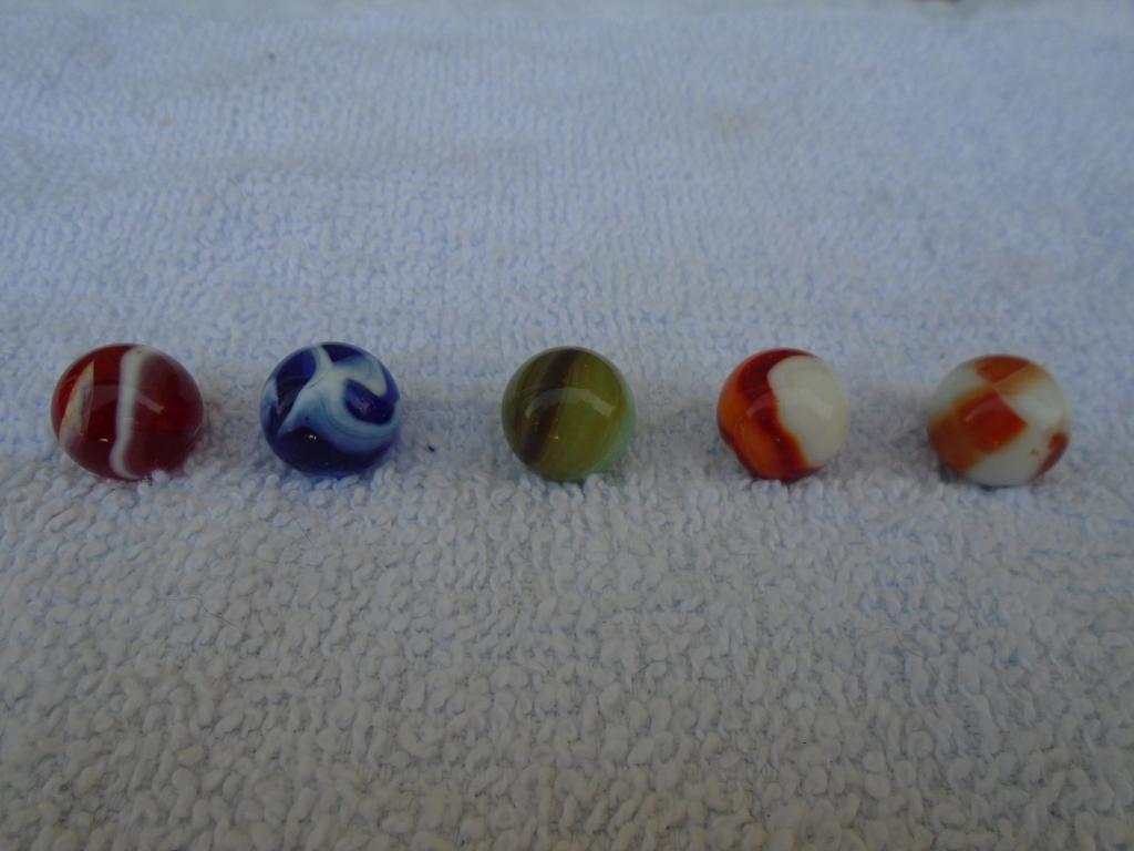 Need help identifying a few marbles - Marble I.D.'s - Marble Connection