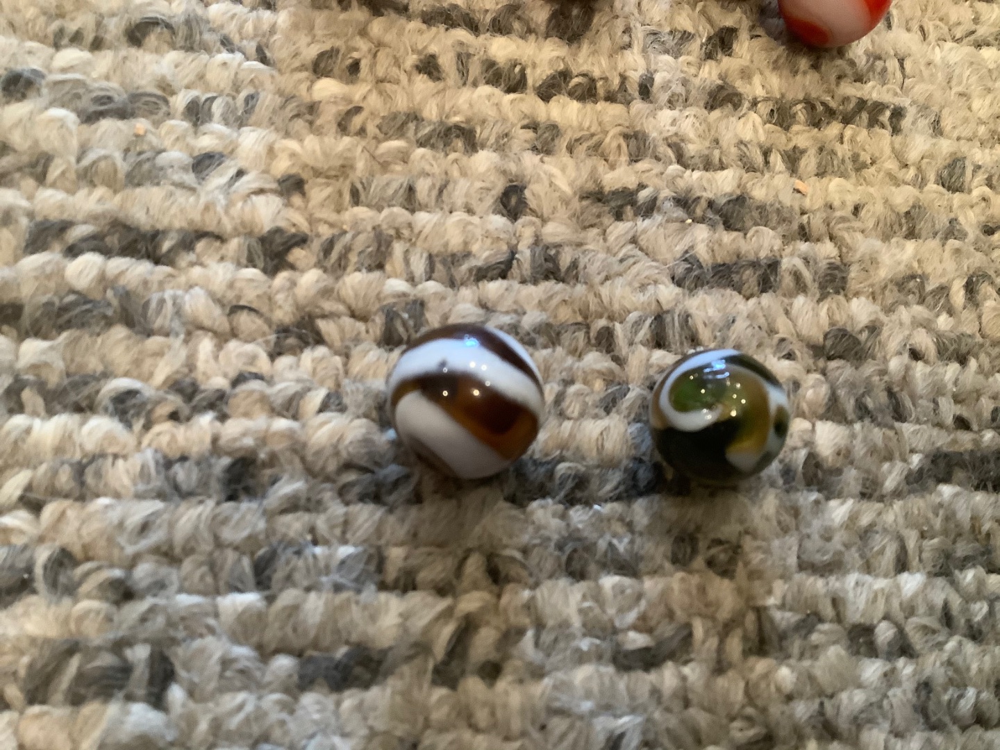 I got this marbles display there sum good ones but I want to get rid of ...