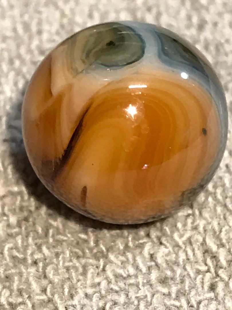 Akro Agate? - Marble I.D.'s - Marble Connection