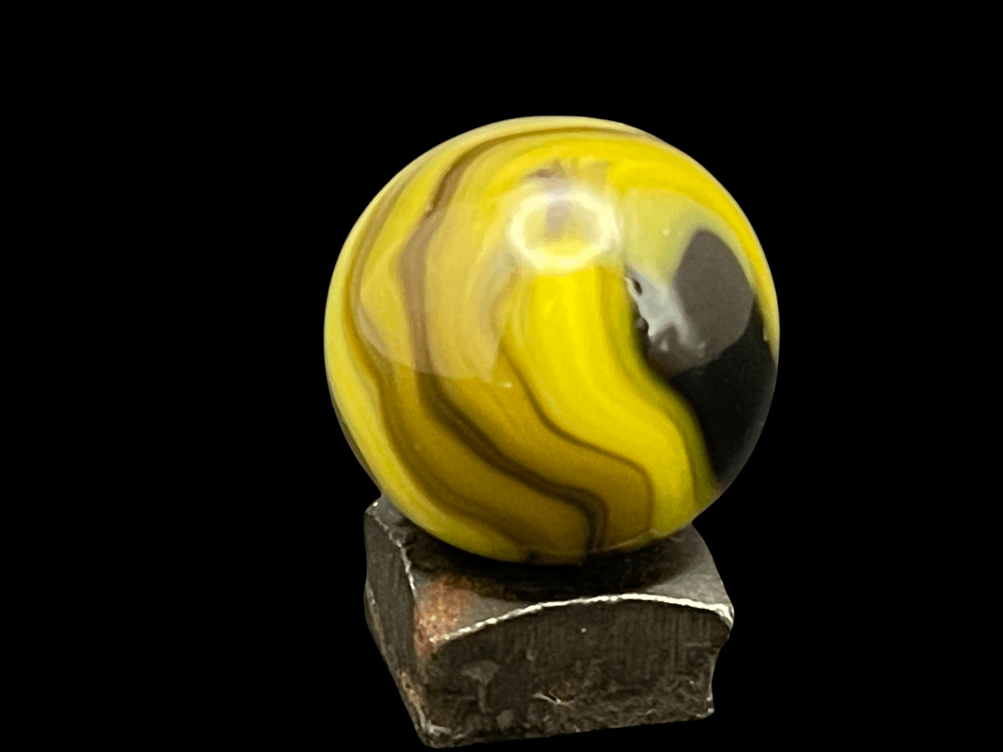 yellow and black swirl .60 - Marble I.D.'s - Marble Connection