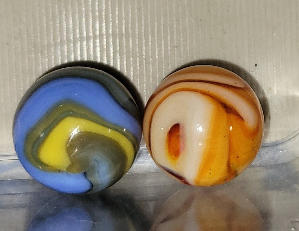 ID help needed for 2 marbles - Marble I.D.'s - Marble Connection