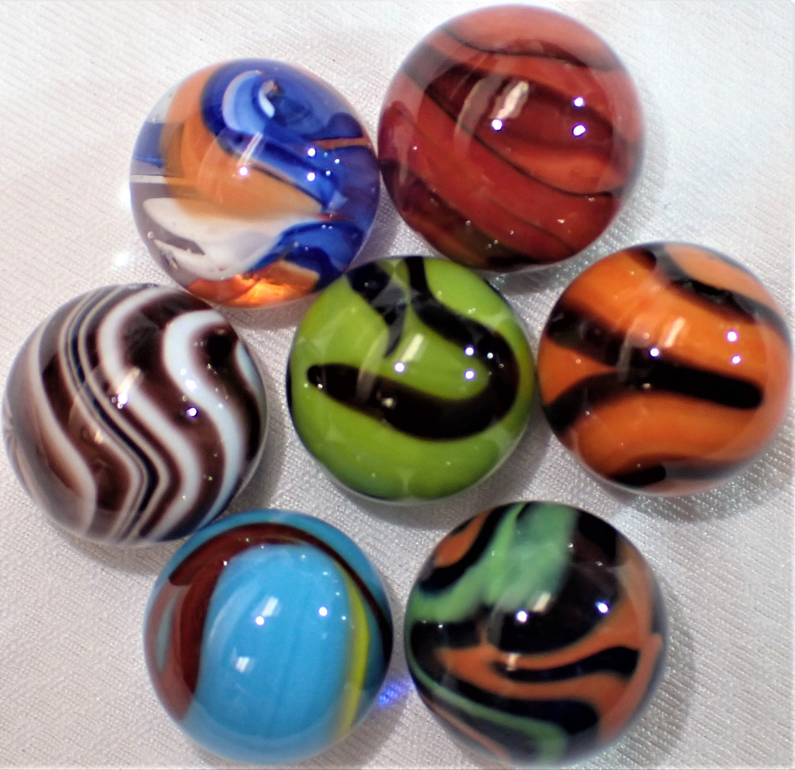 VACORS THAT RESEMBLE OTHER MAKERS - General Marble & Glass Chat ...