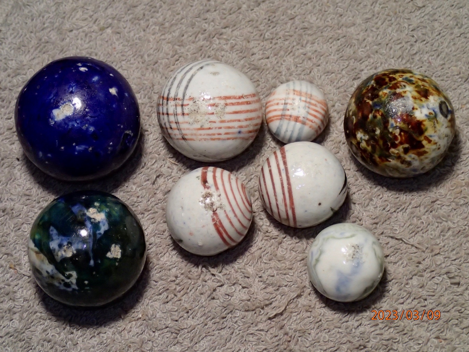Ceramic marbles with stilt marks - General Marble & Glass Chat - Marble ...